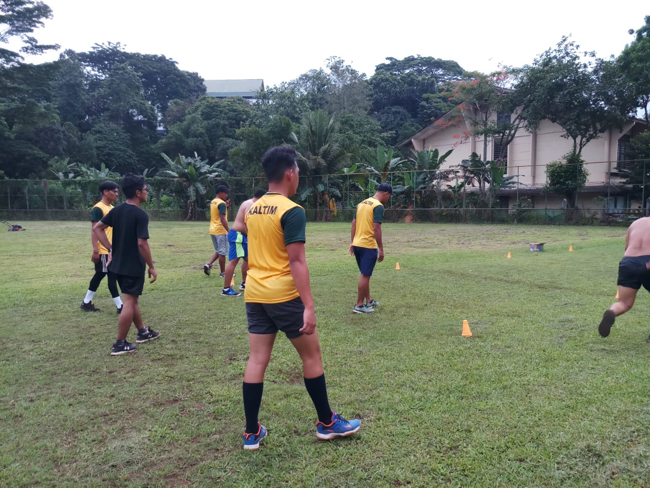 Stadion Palaran Diperbaiki, Atlet Baseball Gunakan Lapangan Seadanya