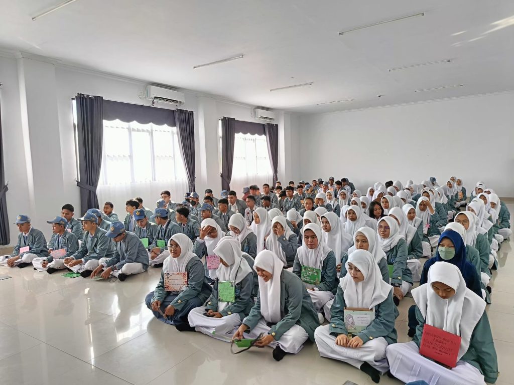 Hari Pertama Masuk Sekolah, SMAN 14 Samarinda Gelar MPLS dan Tes Diagnostik
